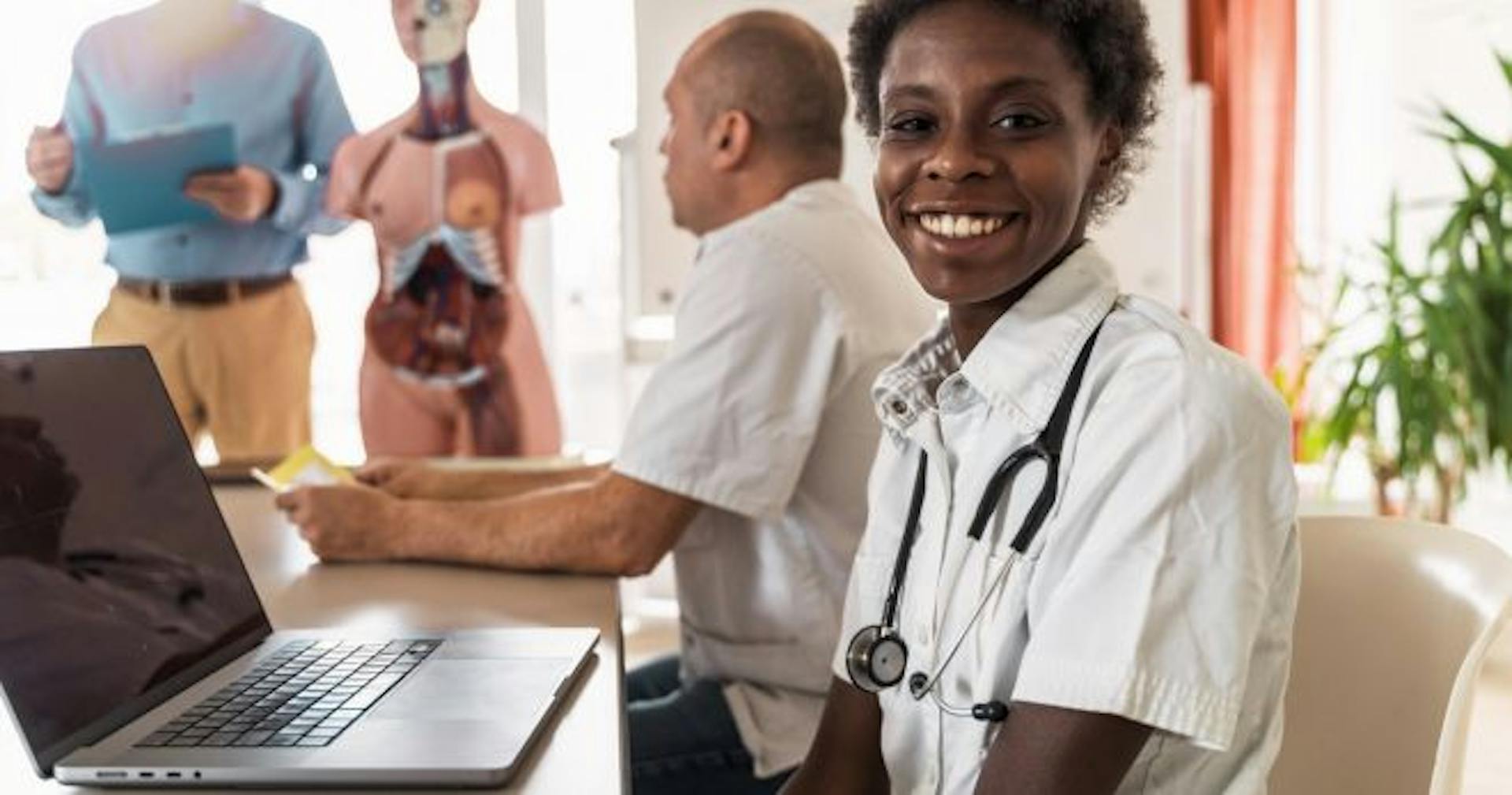 10 Employee training statistics in 2025 | SC Training